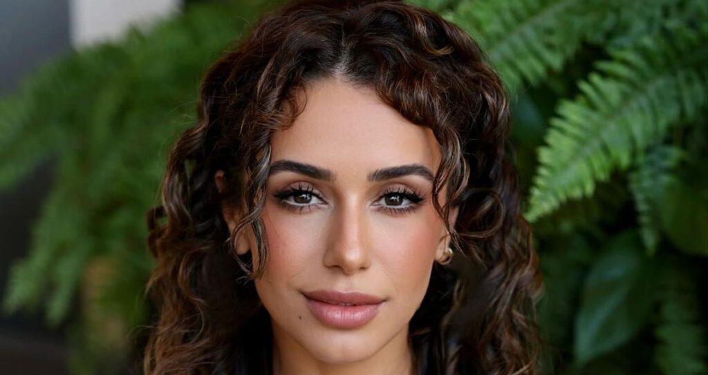 The famous activist Elica Le Bon's parents are originally from Iran